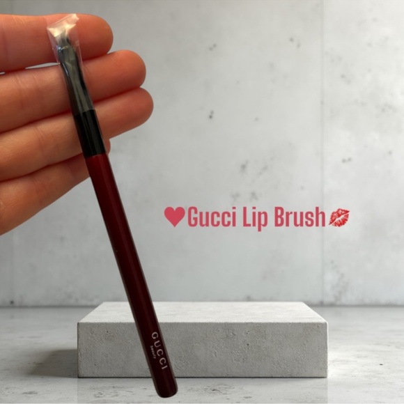 Gucci | Accessories | Gucci Lip Brush With Red Handle And Black Tip Nwt ...